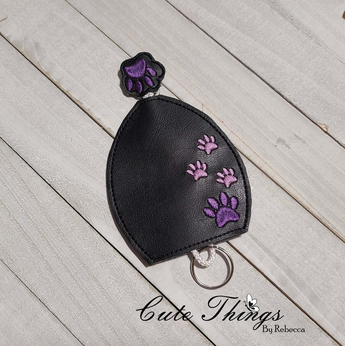 Key Keeper With Paws – Cute Things By Rebecca Embroidery