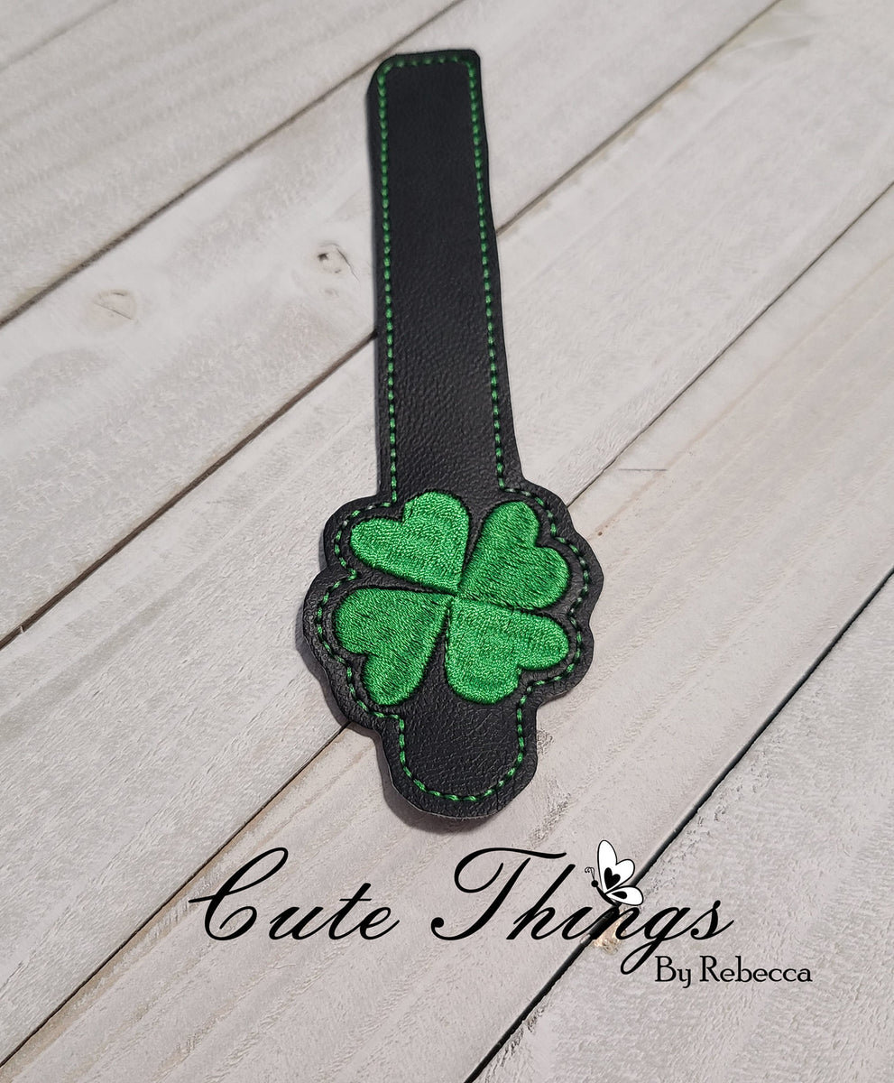 Clover Wallet Tab DIGITAL Embroidery File, Embroidery Design, In the H ...